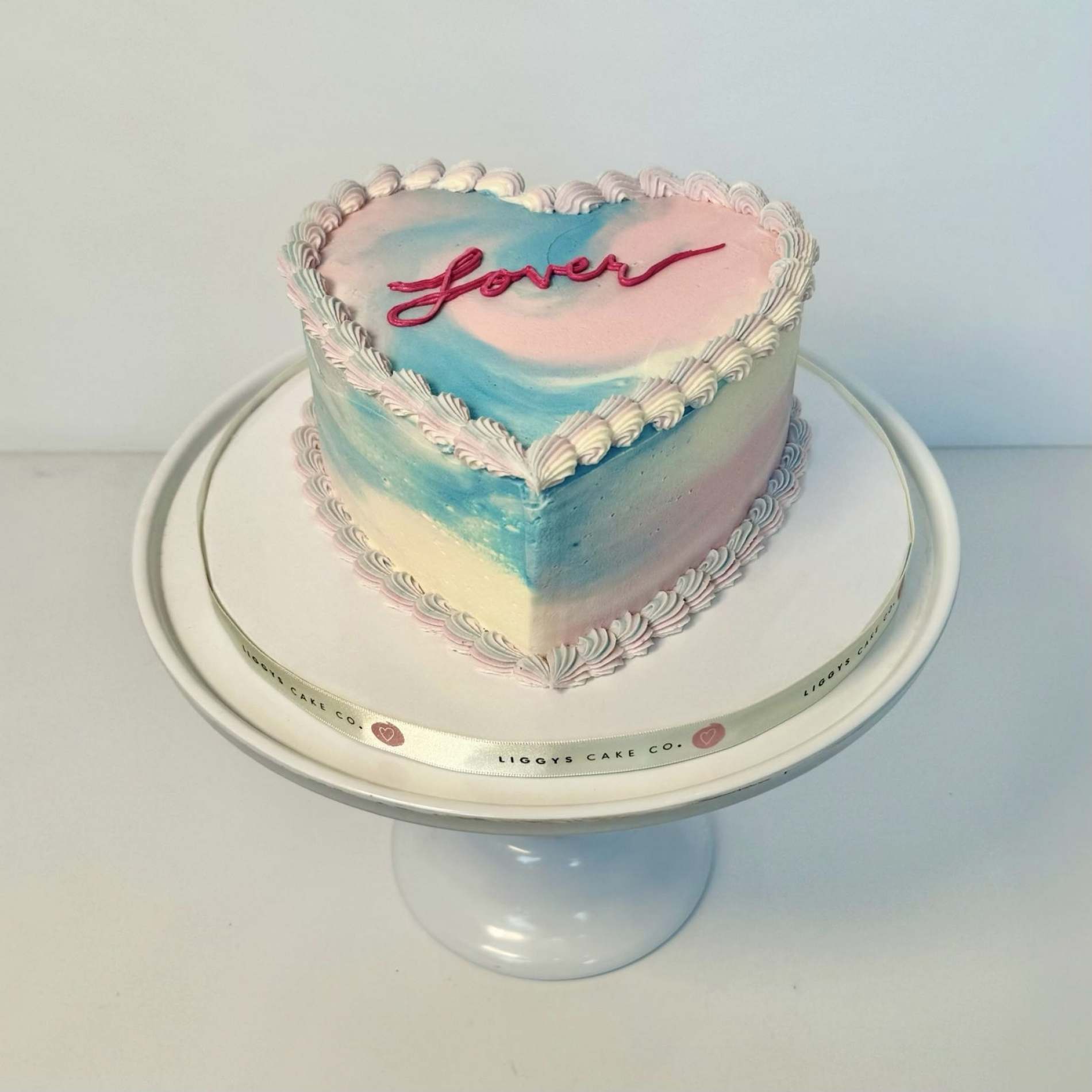 Marbled Heart Lover Cake | Buttercream