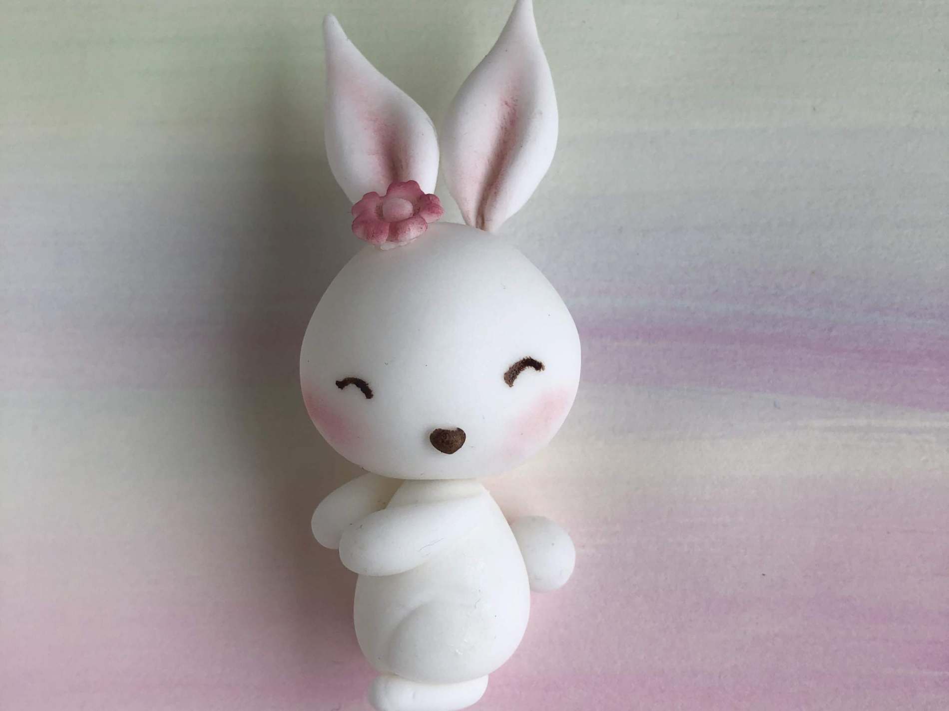 Easter Bunny and Chic Toppers | Easter Blog