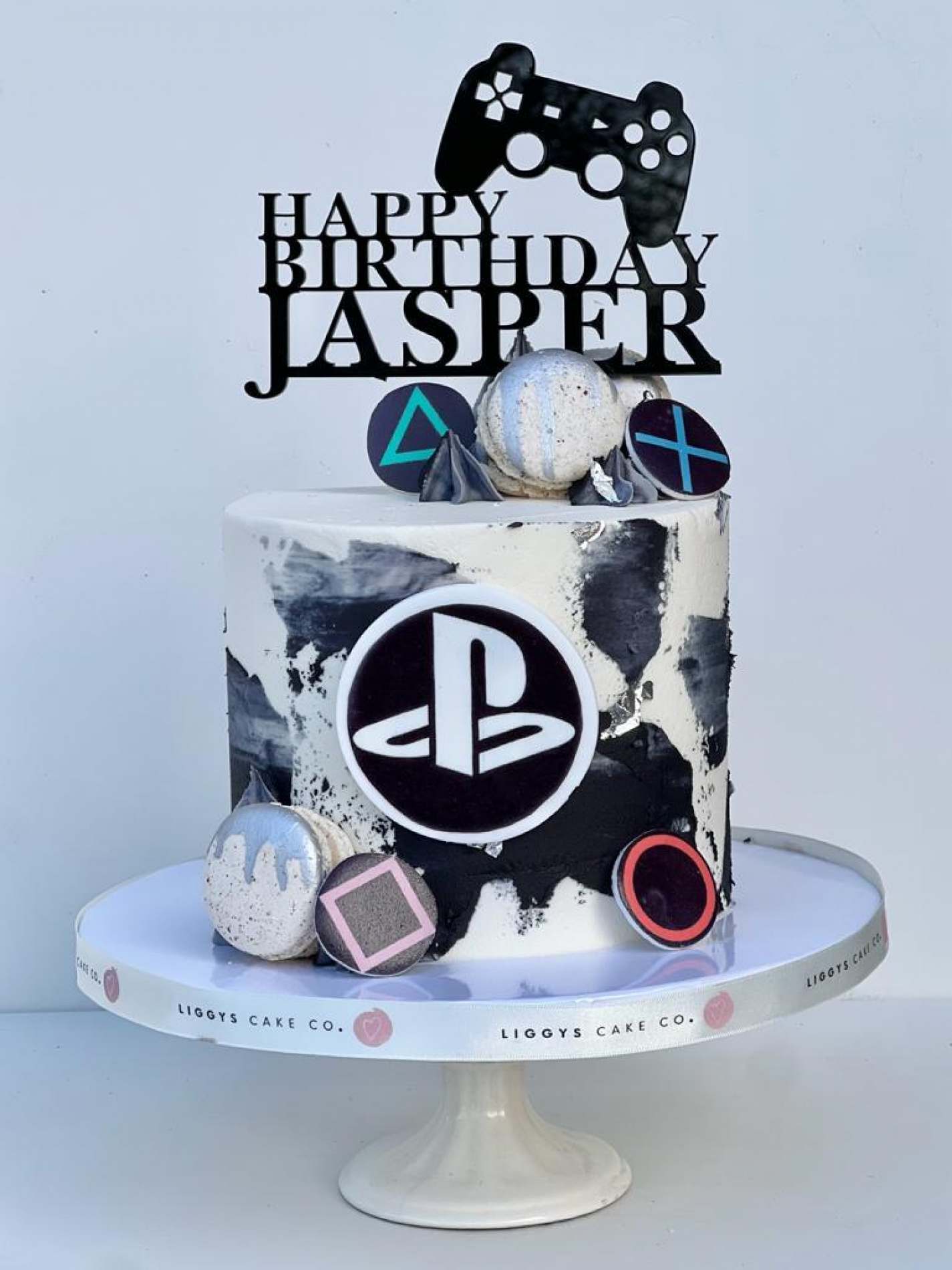Gaming Buttercream Cake With Topper | Birthdays