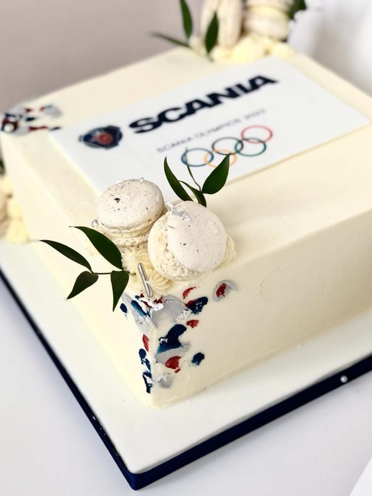 Cakes for Corporate Events around Glasgow & Edinburgh