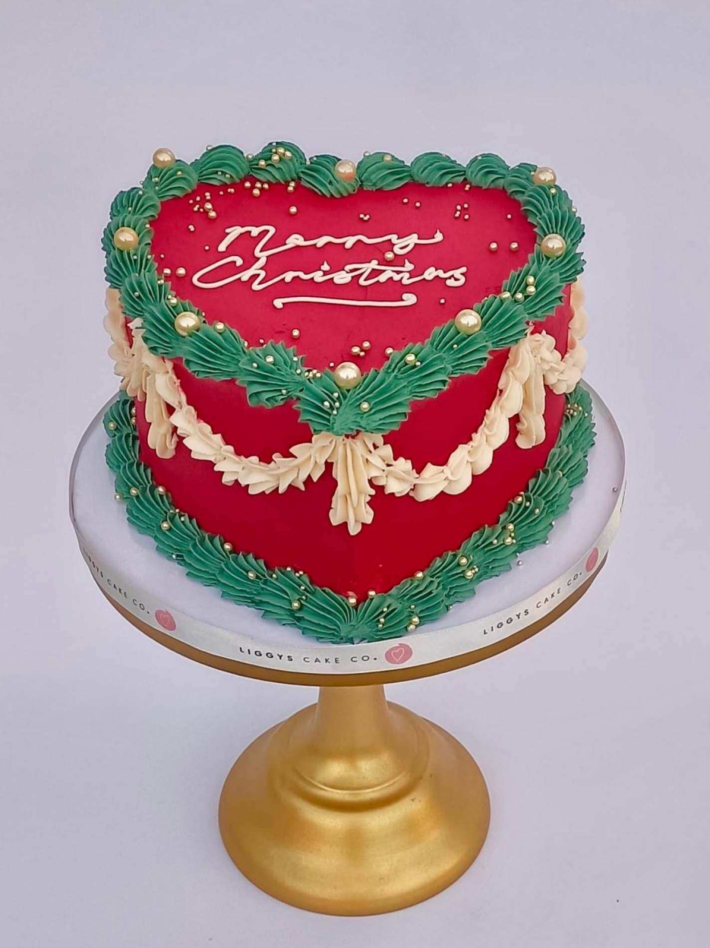 Festive Swags Retro Cake