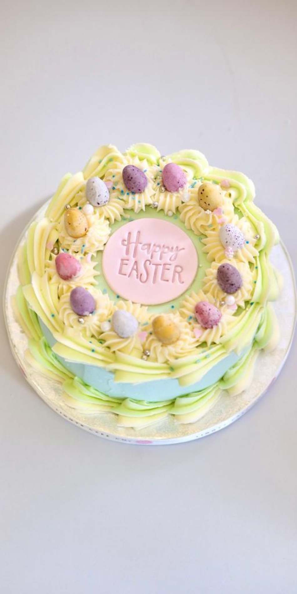 Retro Easter Layer Cake | Easter