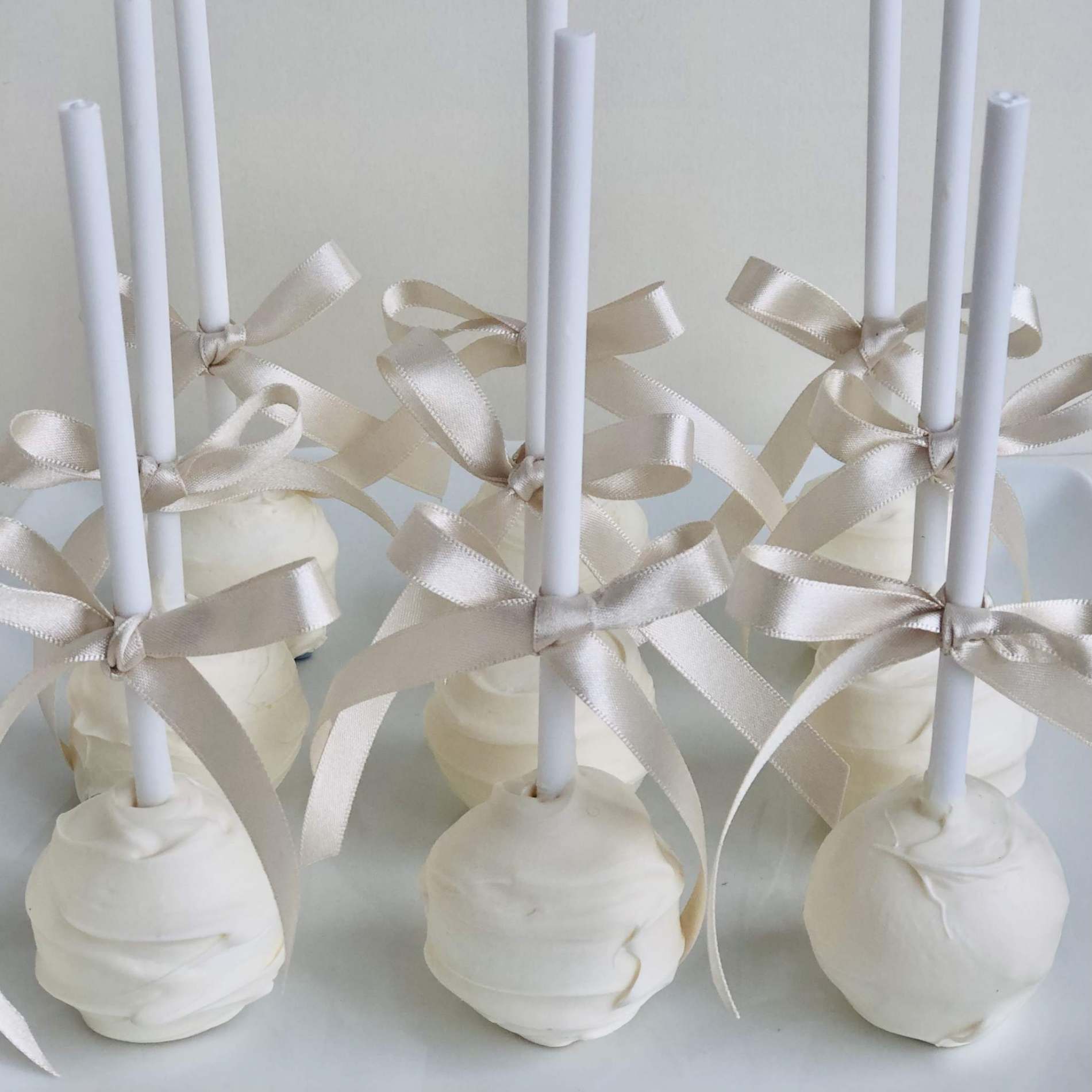 Handmade, delicious and bespoke wedding favours - Edinburgh + Glasgow